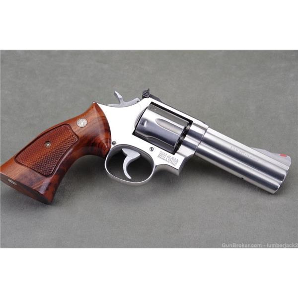 696 New and Used Price, Value, & Trends 2025