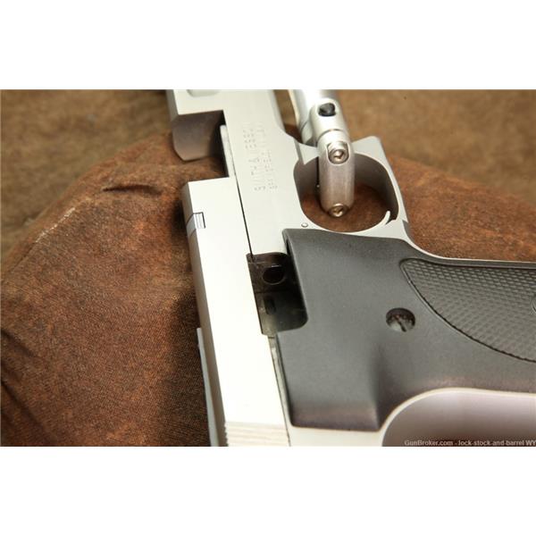 SMITH WESSON 2206 New and Used Price, Value, & Trends 2024