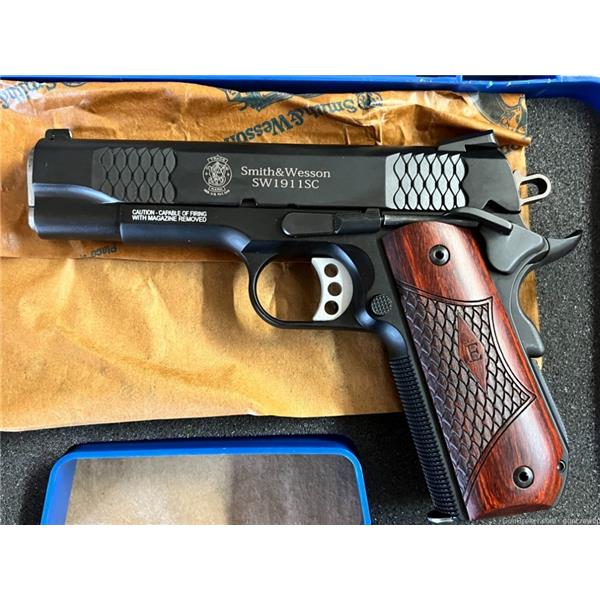 SMITH AND WESSON 1911 New and Used Price, Value, & Trends 2024