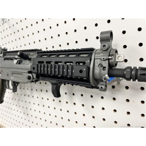 SG553 New and Used Price, Value, & Trends 2024