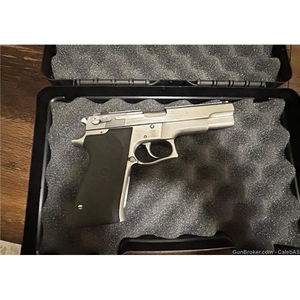 SMITH WESSON 4506 New and Used Price, Value, & Trends 2024