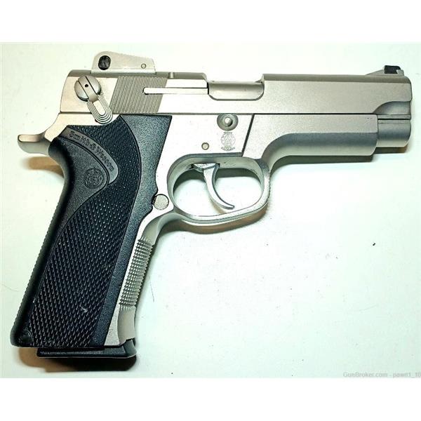 SMITH WESSON 4006 New and Used Price, Value, & Trends 2024