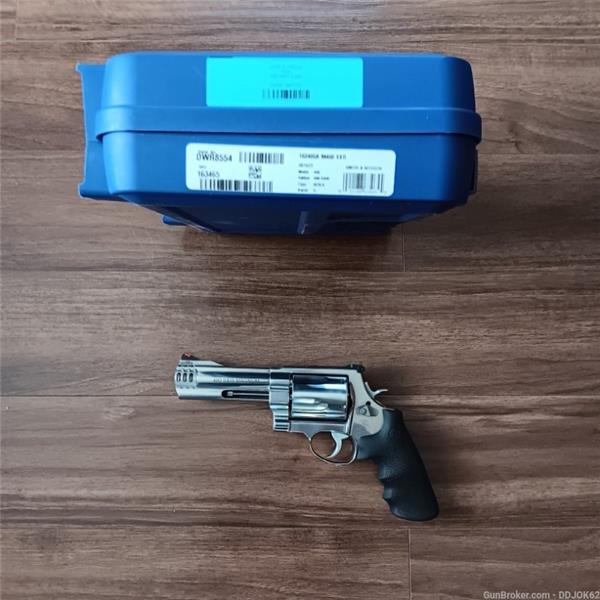 SMITH AND WESSON 460 New and Used Price, Value, & Trends 2024