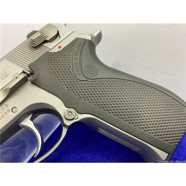 SMITH AND WESSON 5906 New and Used Price, Value, & Trends 2025