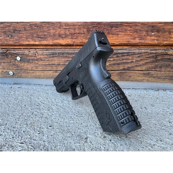 XDM 40 New and Used Price, Value, & Trends 2024