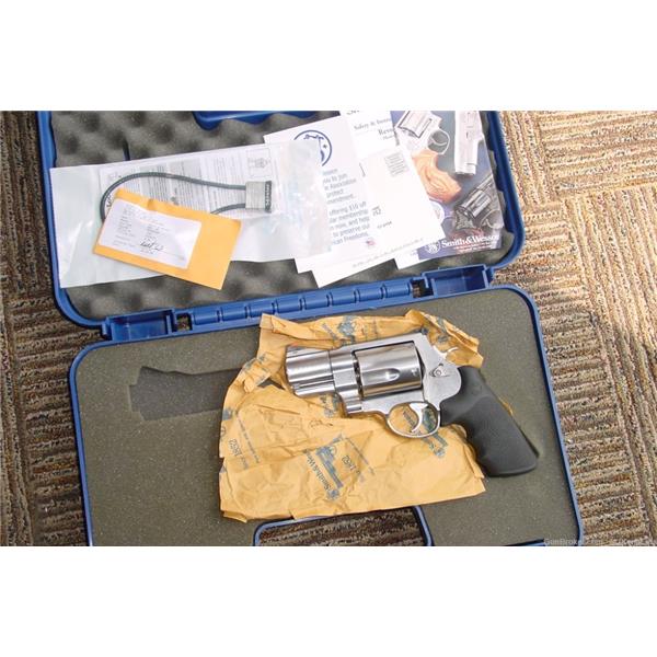 SMITH WESSON 460ES New and Used Price, Value, & Trends 2025