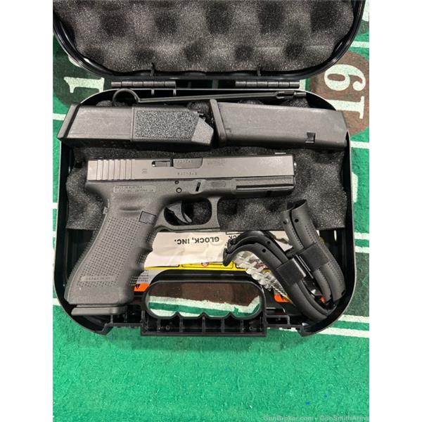 GLOCK 22 GEN4 New and Used Price, Value, & Trends 2025