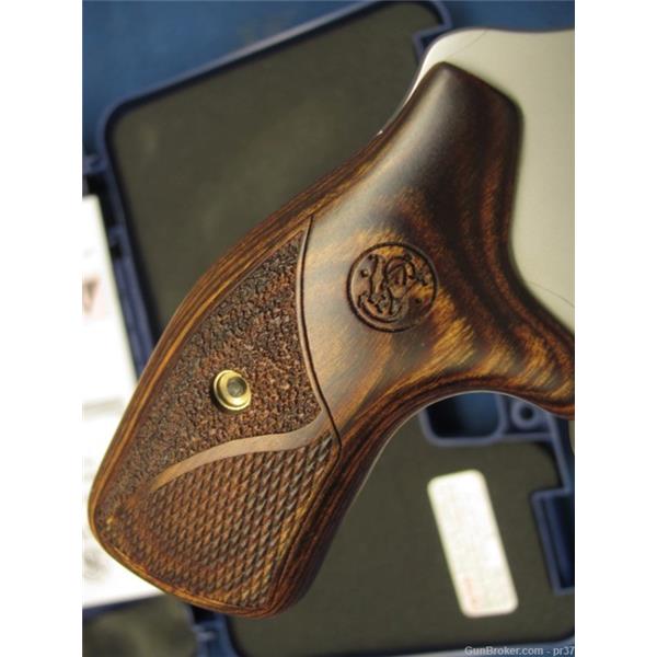 SMITH AND WESSON MODEL 60 New and Used Price, Value, & Trends 2025