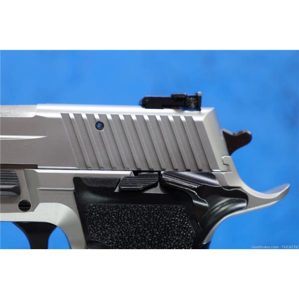 SIG SAUER P226 New and Used Price, Value, & Trends 2024