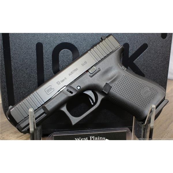 GLOCK 19 GEN 1 New and Used Price, Value, & Trends 2025