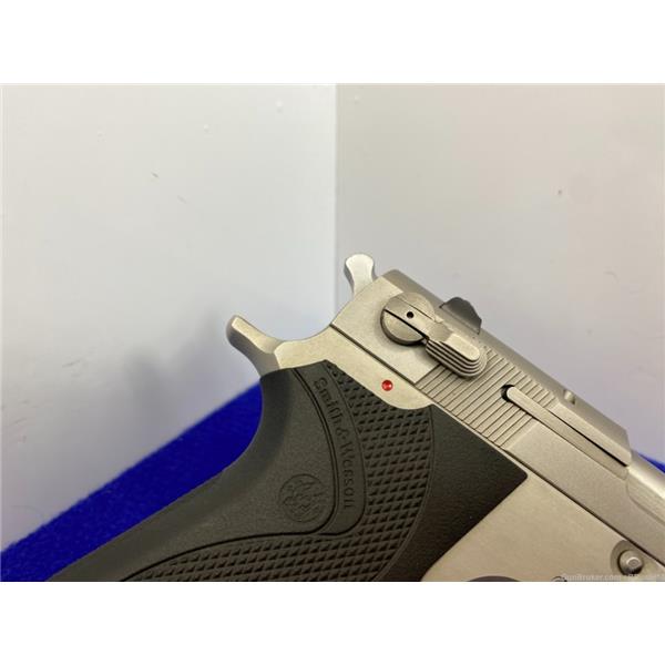 SMITH AND WESSON 5903 New and Used Price, Value, & Trends 2025