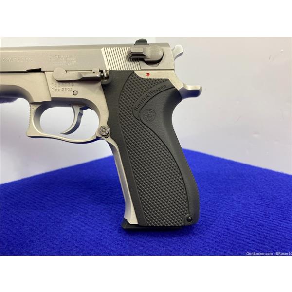 SMITH AND WESSON 5903 New and Used Price, Value, & Trends 2025
