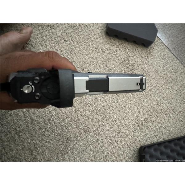 HK USP 40 New and Used Price, Value, & Trends 2025