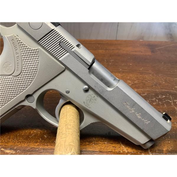 SMITH WESSON MODEL 3913 New and Used Price, Value, & Trends 2024