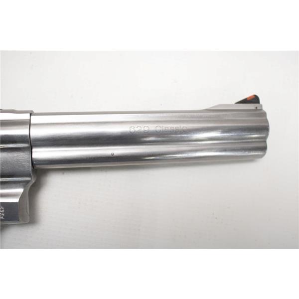 SMITH WESSON MODEL 629 DELUXE New and Used Price, Value, & Trends 2024