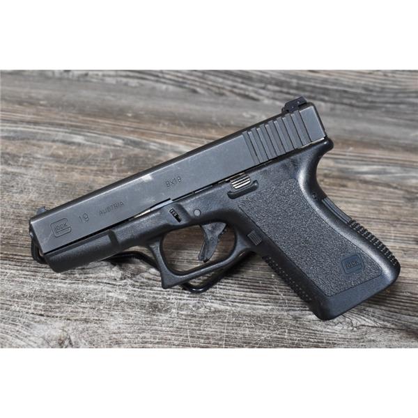 GLOCK 19 GEN 1 New and Used Price, Value, & Trends 2025