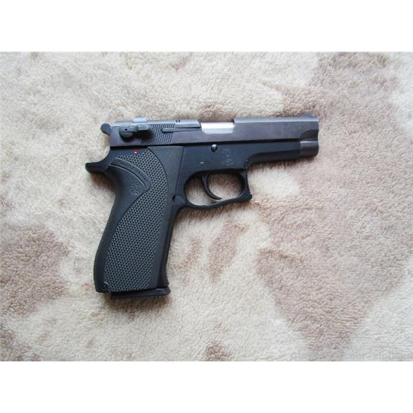 SMITH WESSON 3906 New and Used Price, Value, & Trends 2021