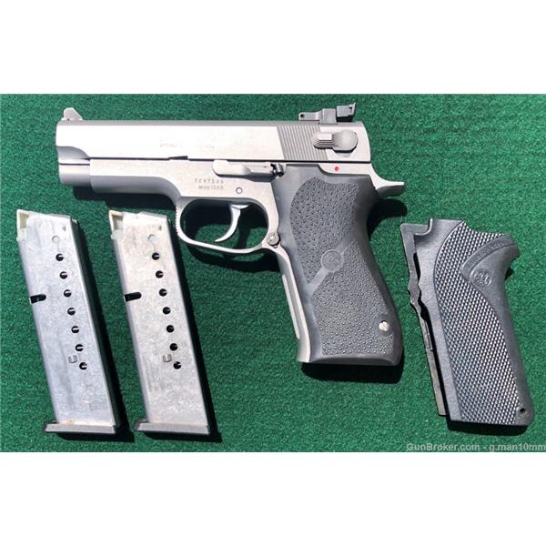 SMITH WESSON 1066 New and Used Price, Value, & Trends 2021